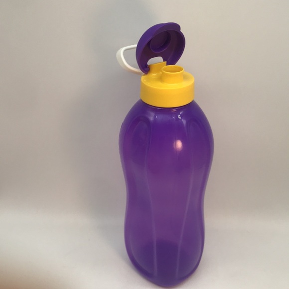 Tupperware | Kitchen | Tupperware Eco Fridge Water Bottle 2 Liter ...